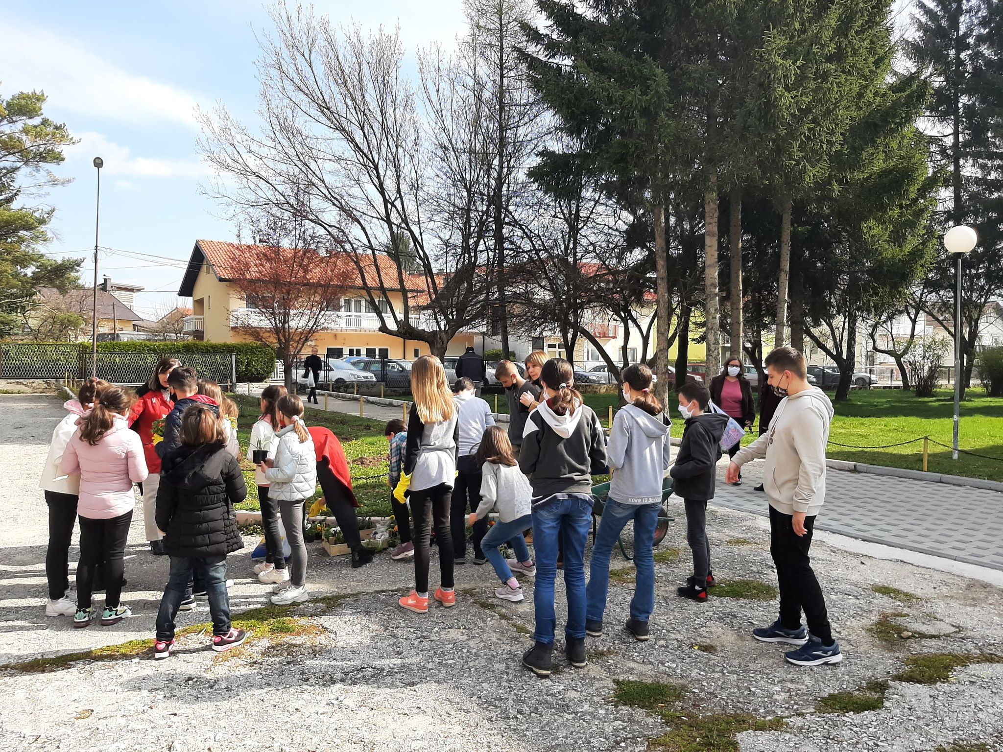 Omladinski centar Bugojno obilježio 22. april-Dan planete Zemlje - Bug ...