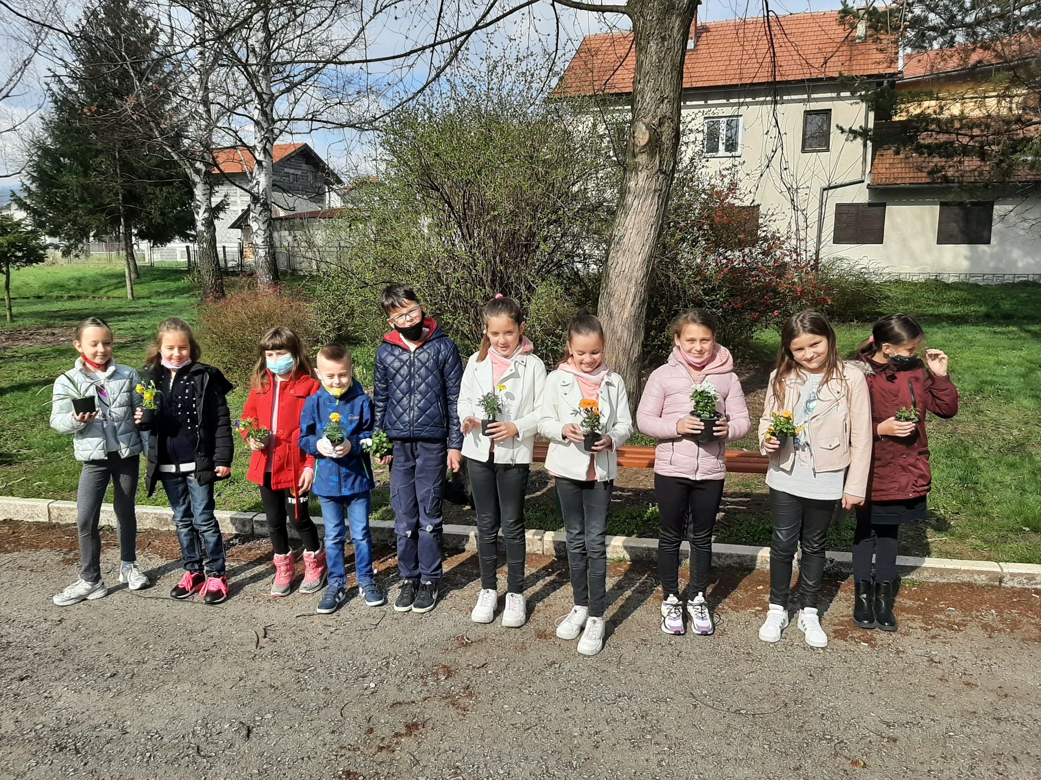 Omladinski centar Bugojno obilježio 22. april-Dan planete Zemlje - Bug ...